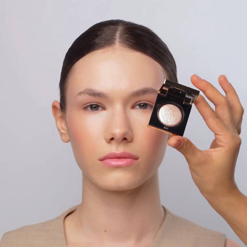 Fresh makeup — учимся делать макияж с VISAGEHALL