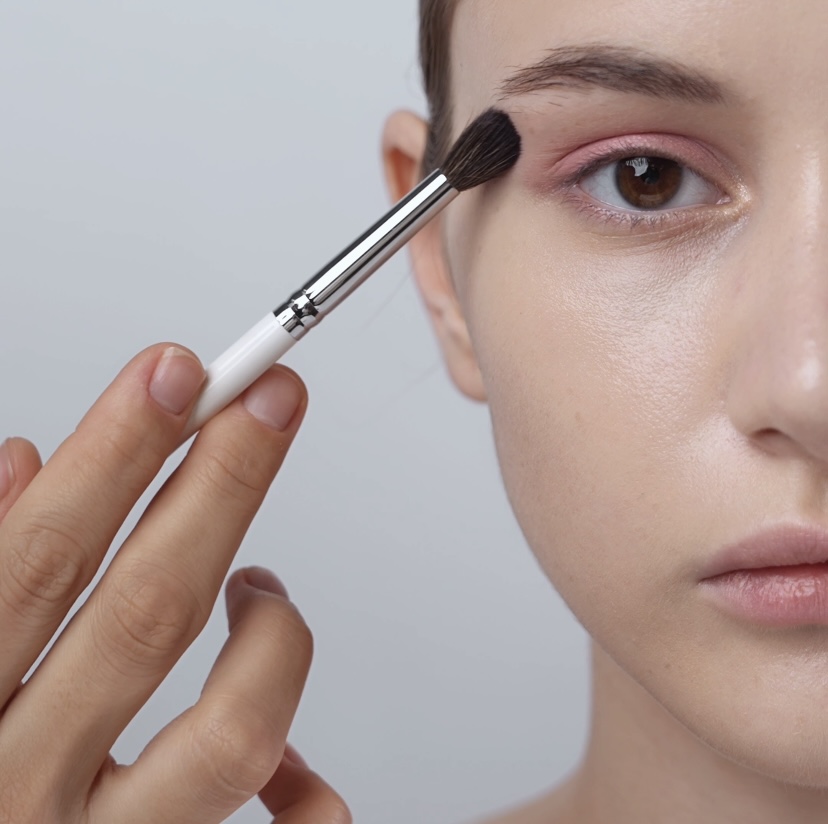 Fresh glow — учимся делать макияж с VISAGEHALL